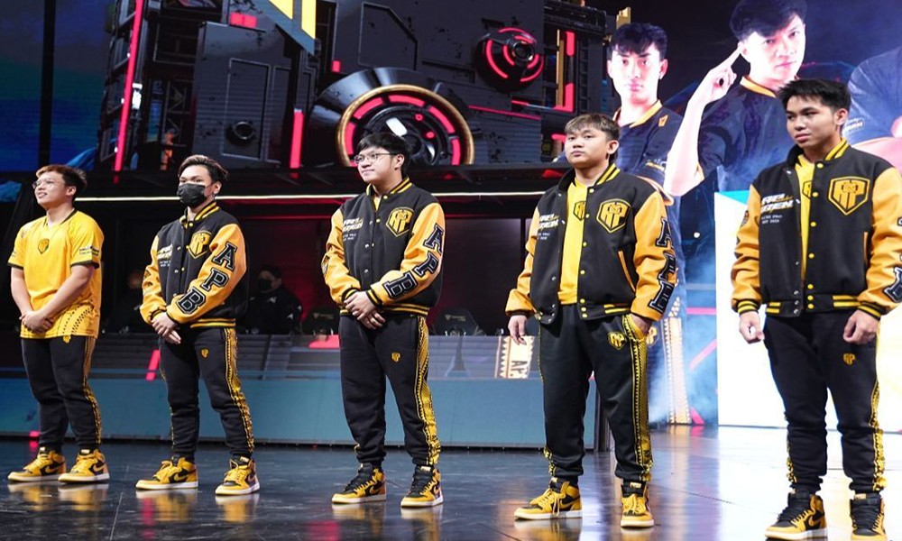 | Onic Esports Runner Up M5 World Championship